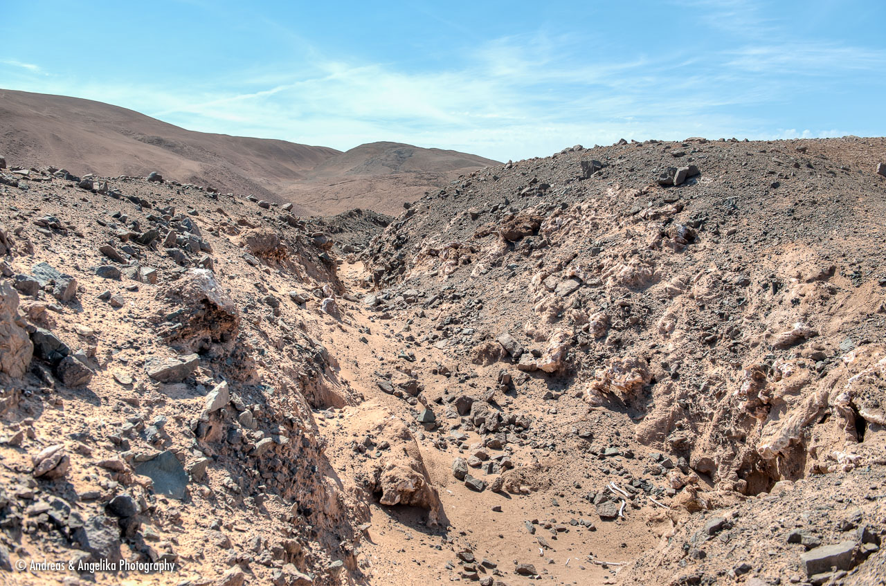 Fissure along the Atacama fault - Andreas & Angelika Photography
